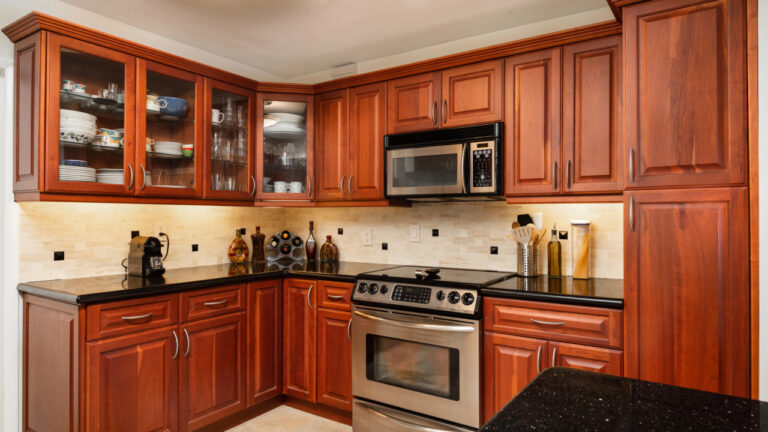 14 Ways to Update Dated Kitchen Cabinets – Automate Your Life