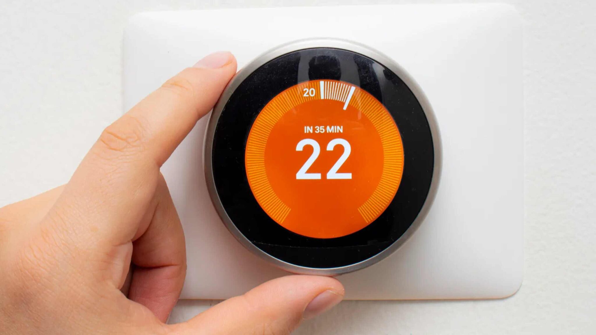 Why does choosing between smart and manual thermostats depend on more ...